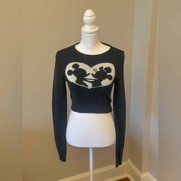 Disney | Sweaters | Disney Mickey And Minnie Mouse Knit Sweater | Poshmark
